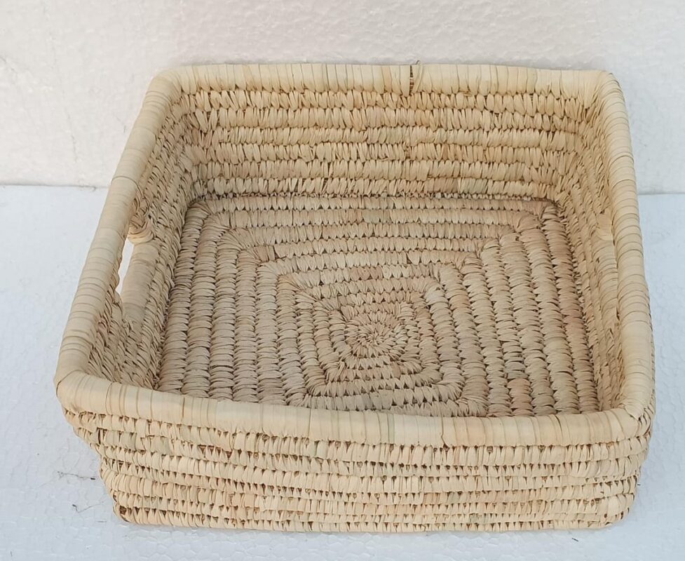 Sabai Grass Square tray with cut handle - Natural,ES164 - ETHICA ONLINE